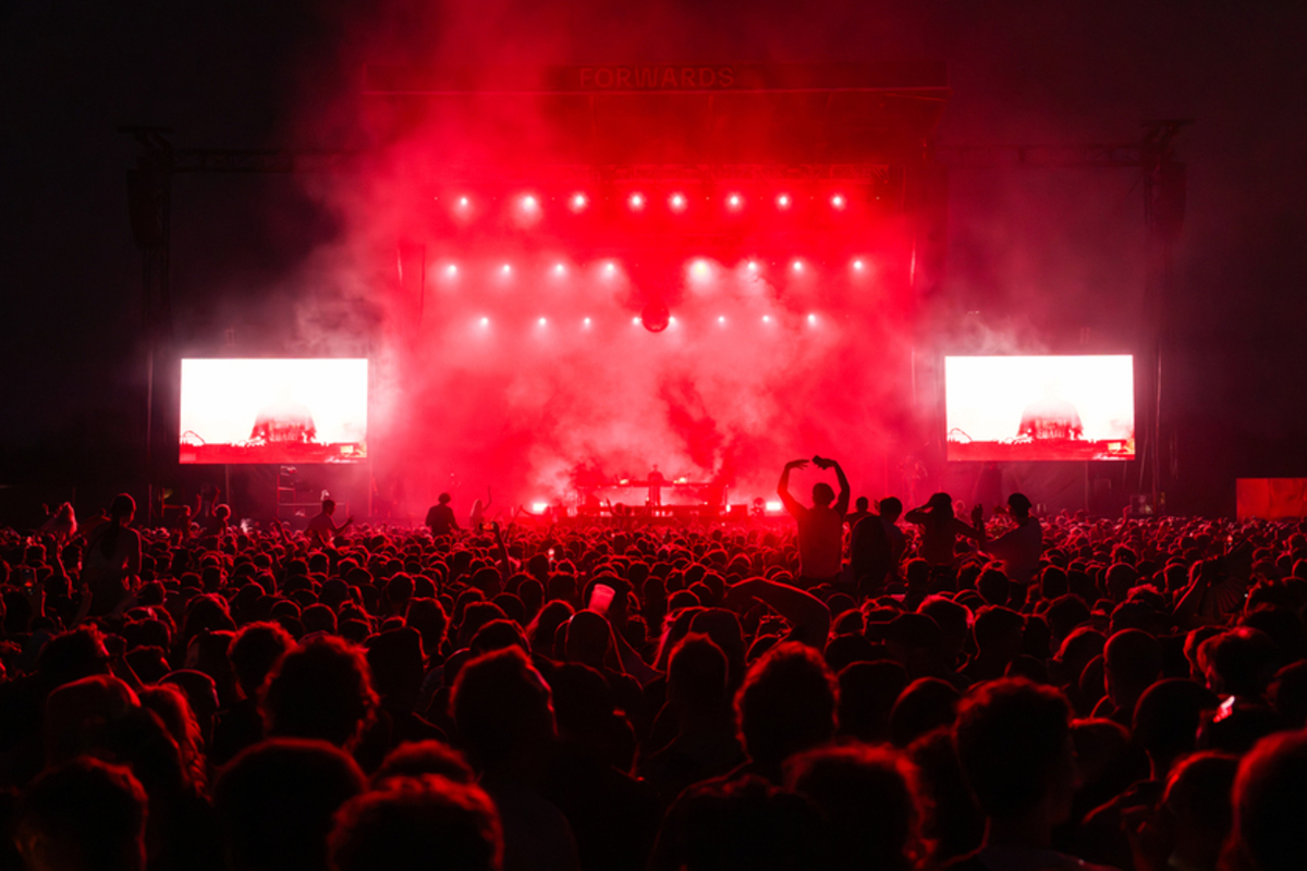 Live Review | Forwards Festival 2024 - Clunk Magazine