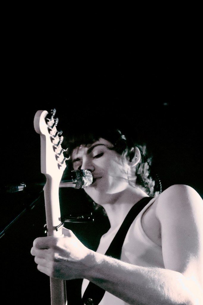 Live Review + Gallery | Matt Hansen @ EartH, Hackney - Clunk Magazine